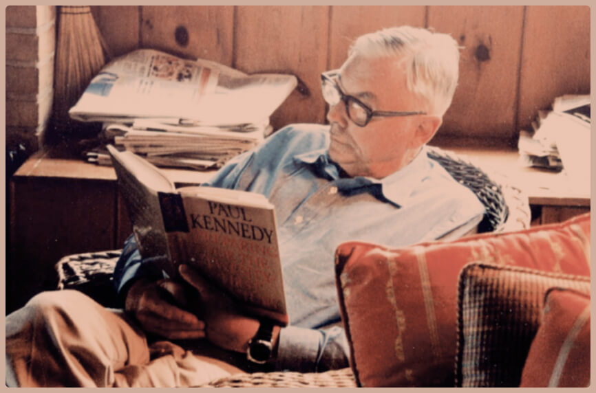 Poor Charlie’s Almanack: The Essential Wit and Wisdom of Charles T. Munger