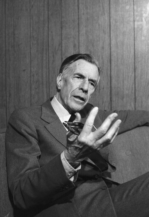 Poor Charlie’s Almanack: The Essential Wit and Wisdom of Charles T. Munger